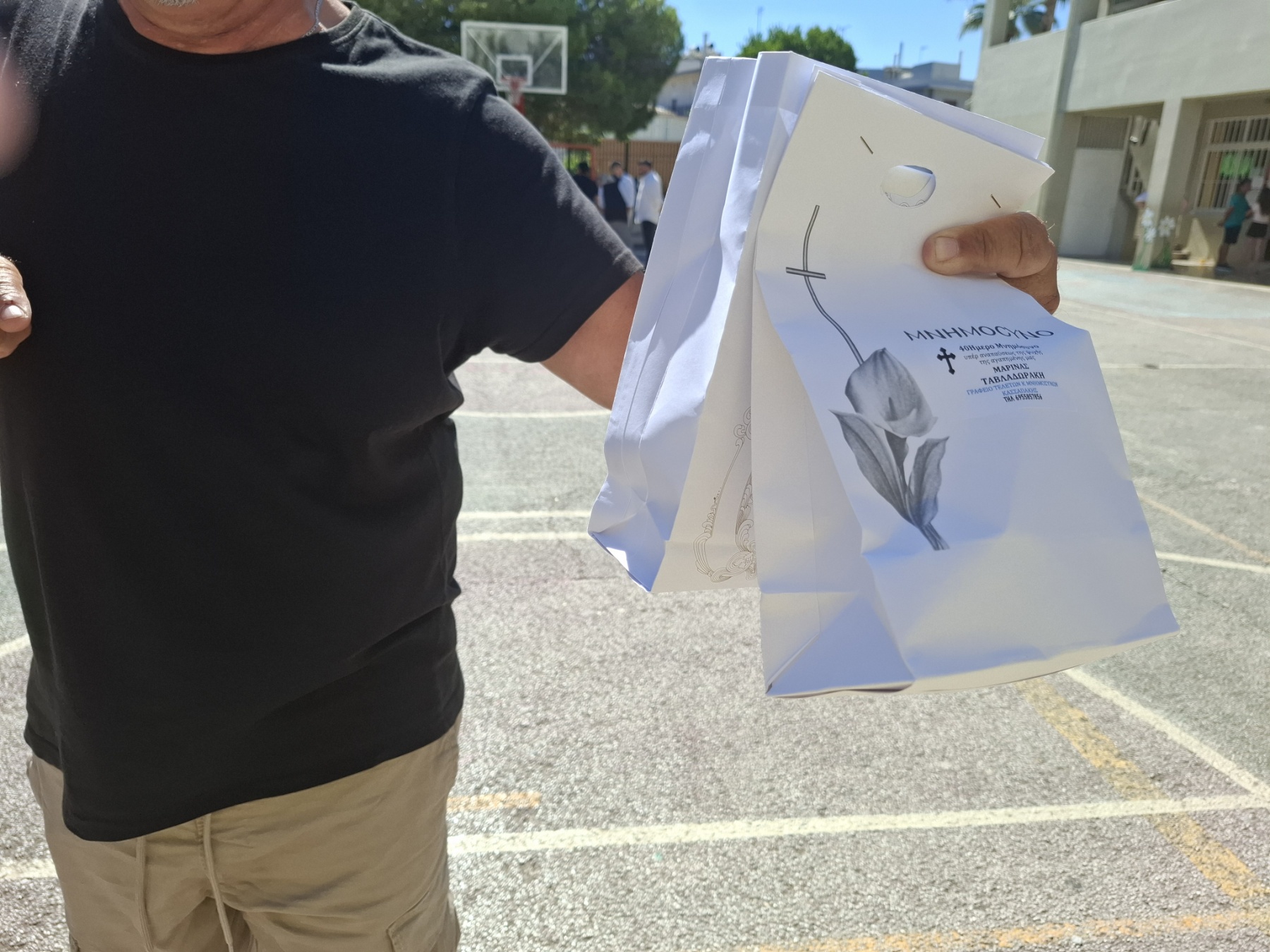 Στην κάλπη με τα... κόλυβα! | Cretalive ειδήσεις